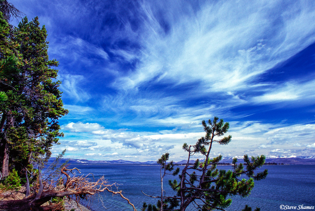 Yellowstone Lake Big Sky | Yellowstone National Park, Wyoming | Steve ...